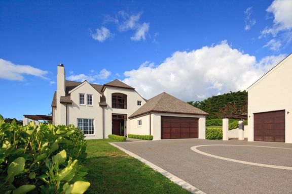 Property value - 12 Regis Lane, Flat Bush - realestate.co.nz