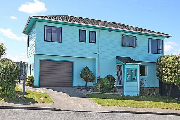 Property value - 80A Frobisher Street, Island Bay - realestate.co.nz