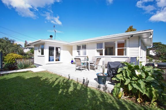 Property value - 56 Kay Drive, Blockhouse Bay - realestate.co.nz