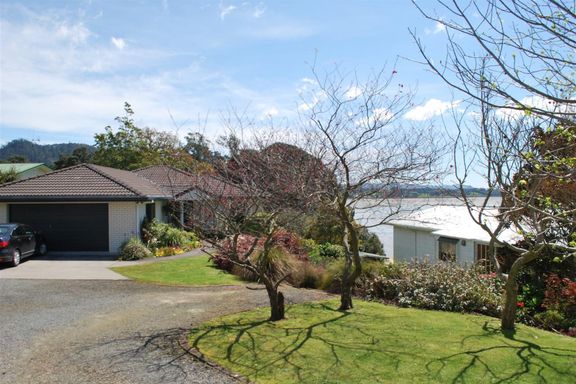 Property value - 17 Moana Drive, Tanners Point - realestate.co.nz