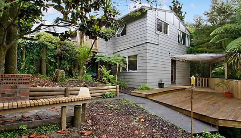 Property value - 2/22 Hobby Avenue, Birkdale - realestate.co.nz