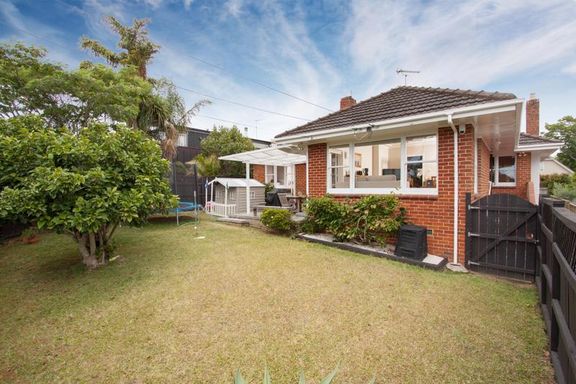 Property value - 7 Kinder Place, Meadowbank - realestate.co.nz