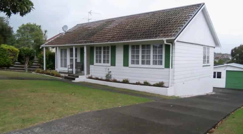 Property value - 9 Amorino Drive, Red Beach - realestate.co.nz