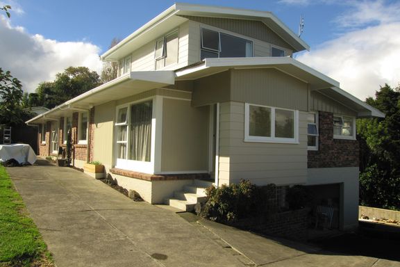 Property value - 16 Dudding Avenue, Northcote - realestate.co.nz