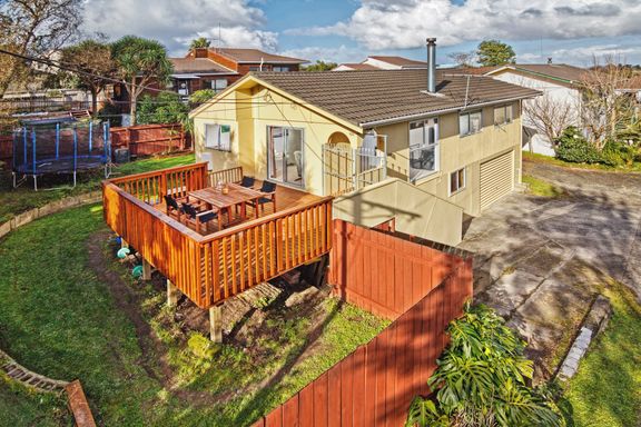 Property value - 1/61A Target Road, Totara Vale - realestate.co.nz