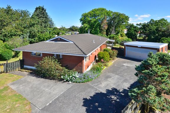 Property value - 105 Buckland Road, Mangere East - realestate.co.nz