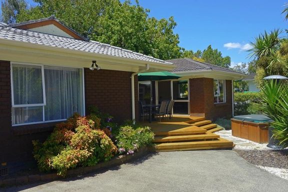 Property value - 2 Ash Place, Pukete - realestate.co.nz