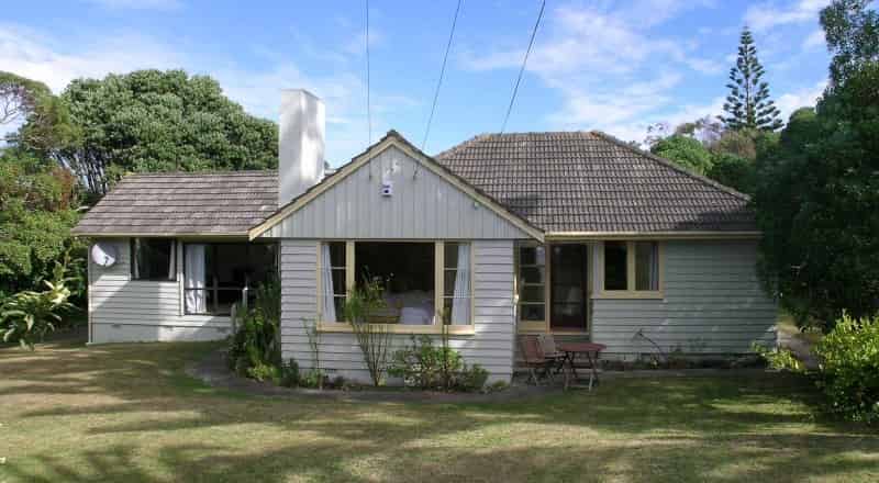 Property value - 153 Rawhiti Road, Pukerua Bay - realestate.co.nz