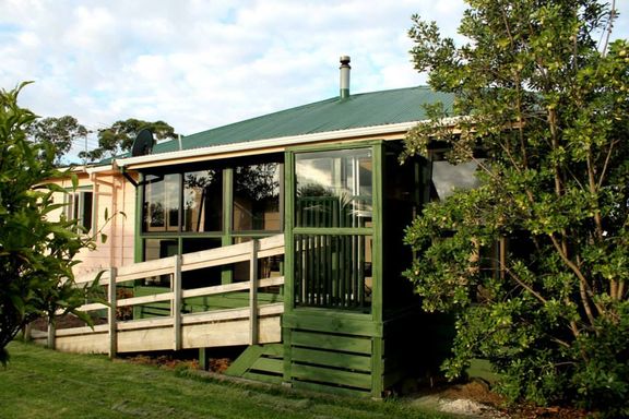 Property value - 11A Parakai Avenue, Parakai - realestate.co.nz