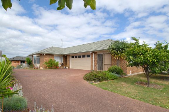 Property value - 85 Waimahia Avenue, Weymouth - realestate.co.nz