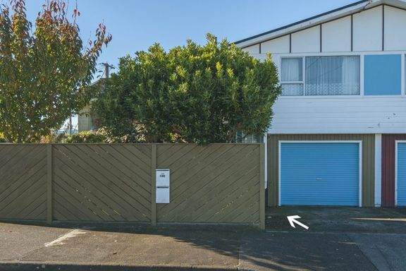 Property value - 1 Gordon Street, Avalon - realestate.co.nz