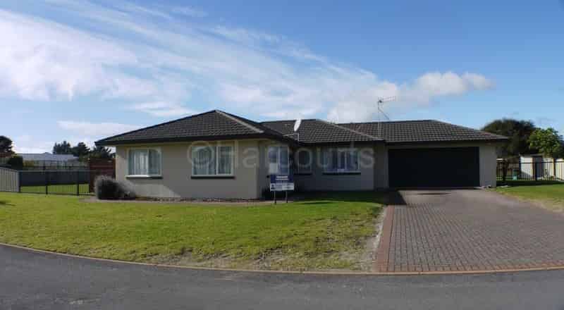 Property value - 8 Prita Lane, Coastlands - realestate.co.nz