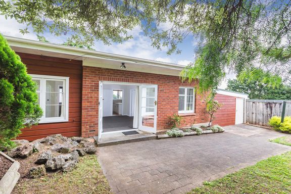 Property value - 1/5A Rangiora Road, Greenlane - realestate.co.nz