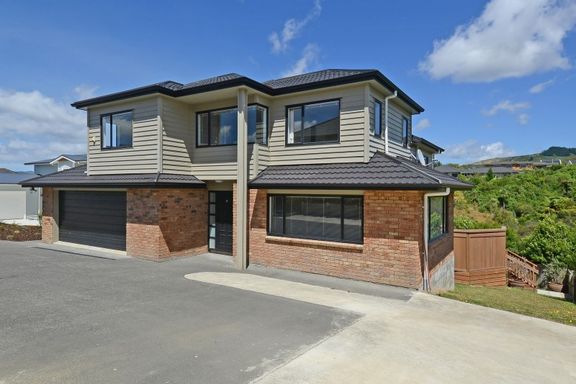 Property value - 12 Ronald Scott Grove, Riverstone Terraces ...