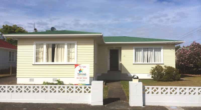 Property value - 61 Trafalgar Street, Levin - realestate.co.nz