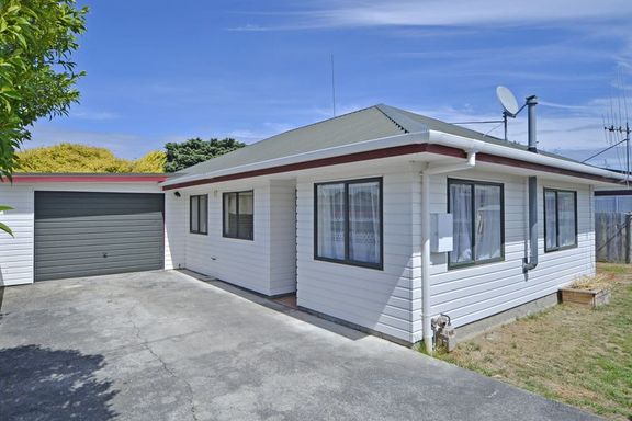 Property value - 18A Aberdeen Avenue, Takaro - realestate.co.nz