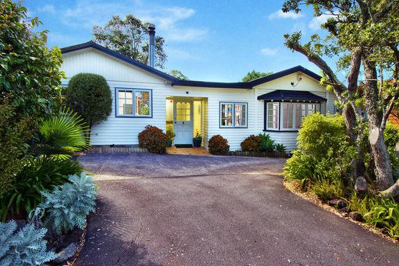 Property value - 606 Blockhouse Bay Road, Blockhouse Bay - realestate.co.nz