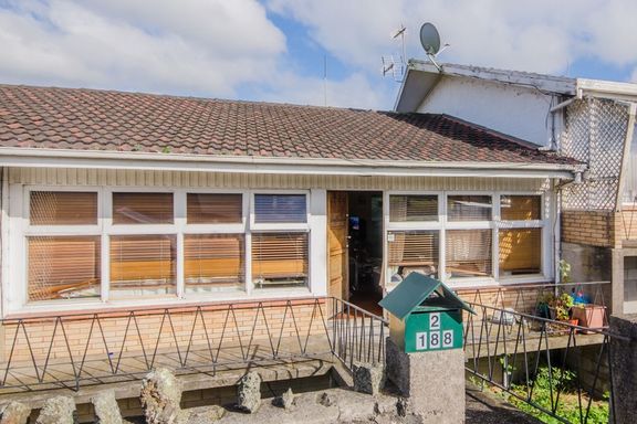 Property value - 2/188 Captain Springs Road, Onehunga - realestate.co.nz