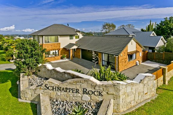 Property value - 1 Kittiwake Drive, Schnapper Rock - realestate.co.nz
