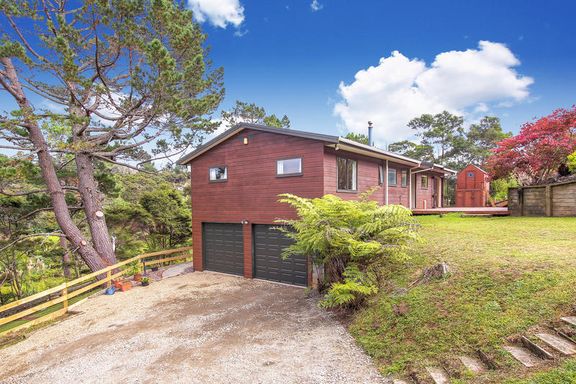 Property value - 27 Kay Road, Swanson - realestate.co.nz