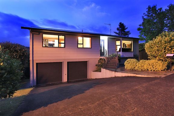 Property value - 68 Awatea Street, Ranui - realestate.co.nz