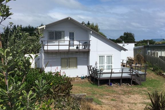 Property value - 842 Hokio Beach Road, Hokio Beach - realestate.co.nz