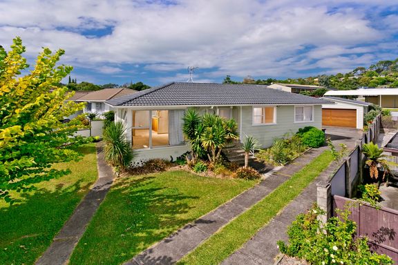 Property value - 111 Sunnynook Road, Forrest Hill - realestate.co.nz