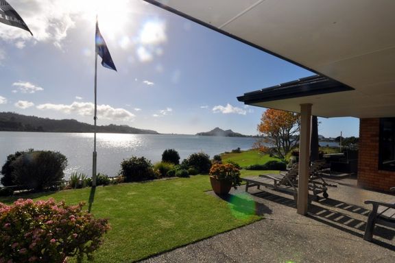 Property value - 95 Tangiteroria Lane, Pauanui - realestate.co.nz