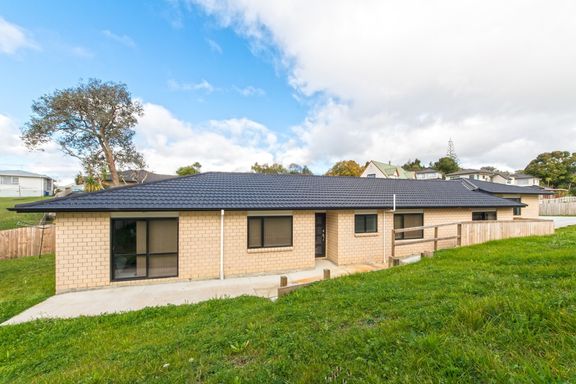 Property value - 42 Mili Way, Ranui - realestate.co.nz