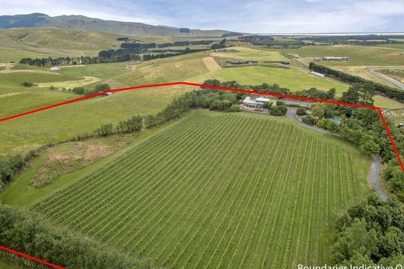 Property value - 1229 Christchurch Akaroa Road, Tai Tapu - realestate.co.nz