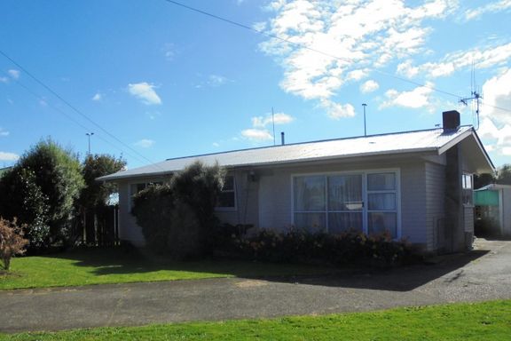 Property value - 18 Mersey Street, Levin - realestate.co.nz