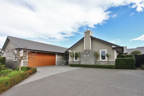Property value - 10 Westpark Drive, Burnside - realestate.co.nz