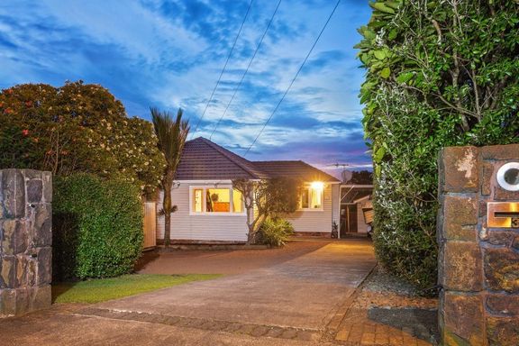 Property value - 3 Netherton Street, New Windsor - realestate.co.nz