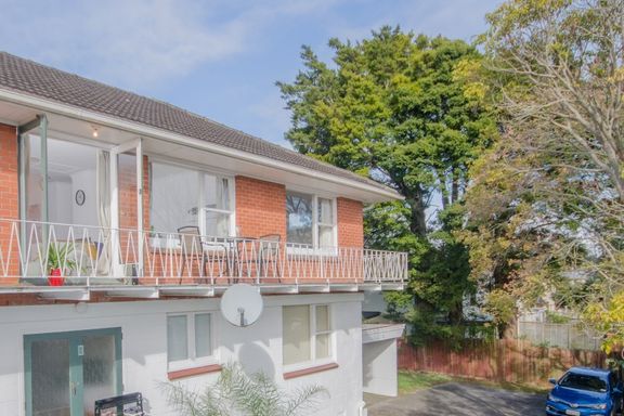 Property value - 5/38A Kingsview Road, Mount Eden - realestate.co.nz