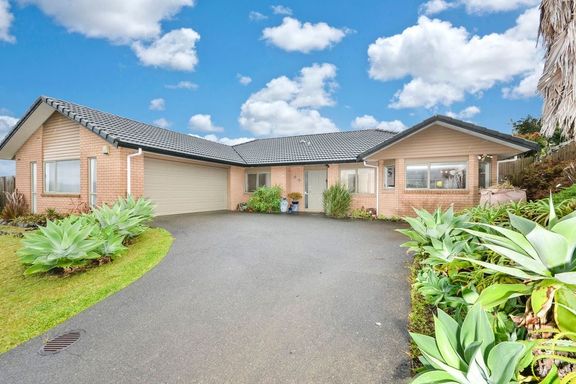 Property value - 32 Ballymore Drive, Pinehill - realestate.co.nz
