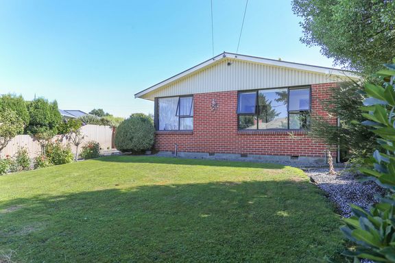 Property value - 58 Greendale Avenue, Avonhead - realestate.co.nz