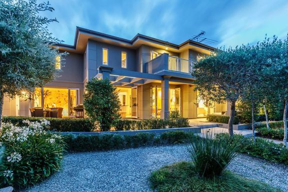 Property value - 7 English Oak Drive, Schnapper Rock - realestate.co.nz