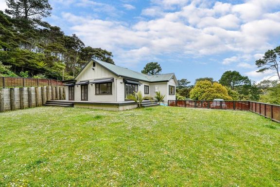 Property value - 7 Kay Road, Swanson - realestate.co.nz