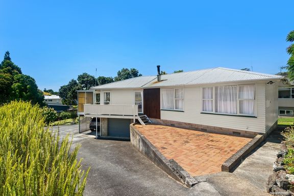 Property value - 25A Rodney Street, Howick - realestate.co.nz
