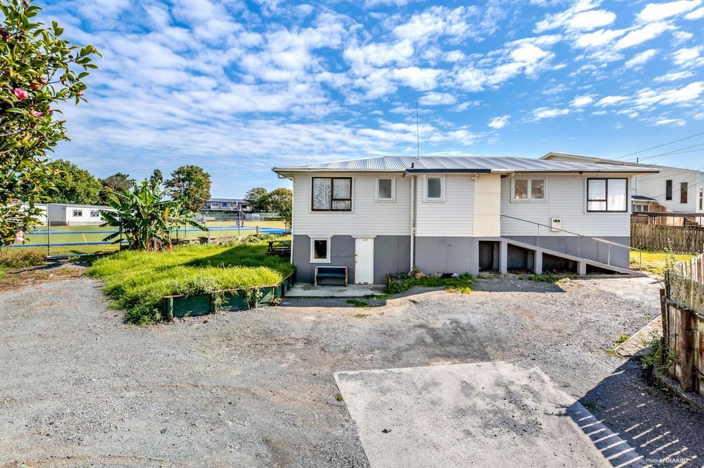 Property value - 3 Dreadon Road, Manurewa - realestate.co.nz