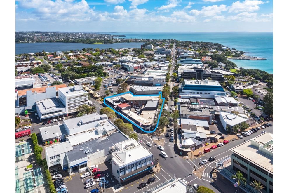For Sale 2 4 20 Hurstmere Road Takapuna Realestate co nz For Sale 2 4 20 Hurstmere Road Takapuna Realestate co nz