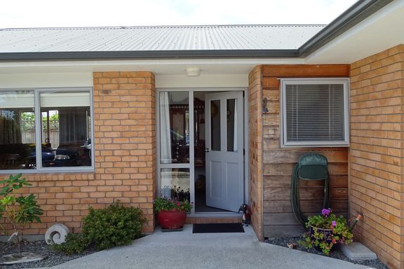 Property value - 44E Hokio Beach Road, Levin - realestate.co.nz