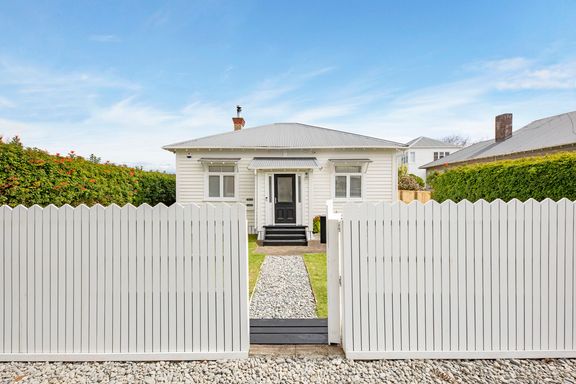 Property value - 166 Captain Springs Road, Onehunga - realestate.co.nz