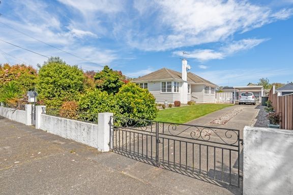 Property value - 18 Thackeray Street, Trentham - realestate.co.nz
