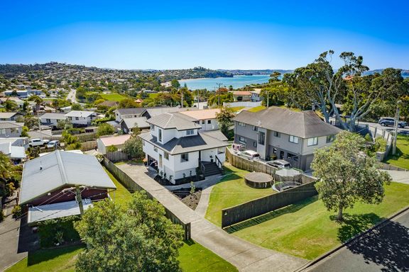 Property value - 106A Stanmore Bay Road, Stanmore Bay - realestate.co.nz