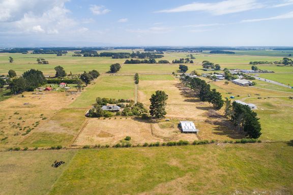 Property value - 35 Rangiotu Road, Himatangi - realestate.co.nz