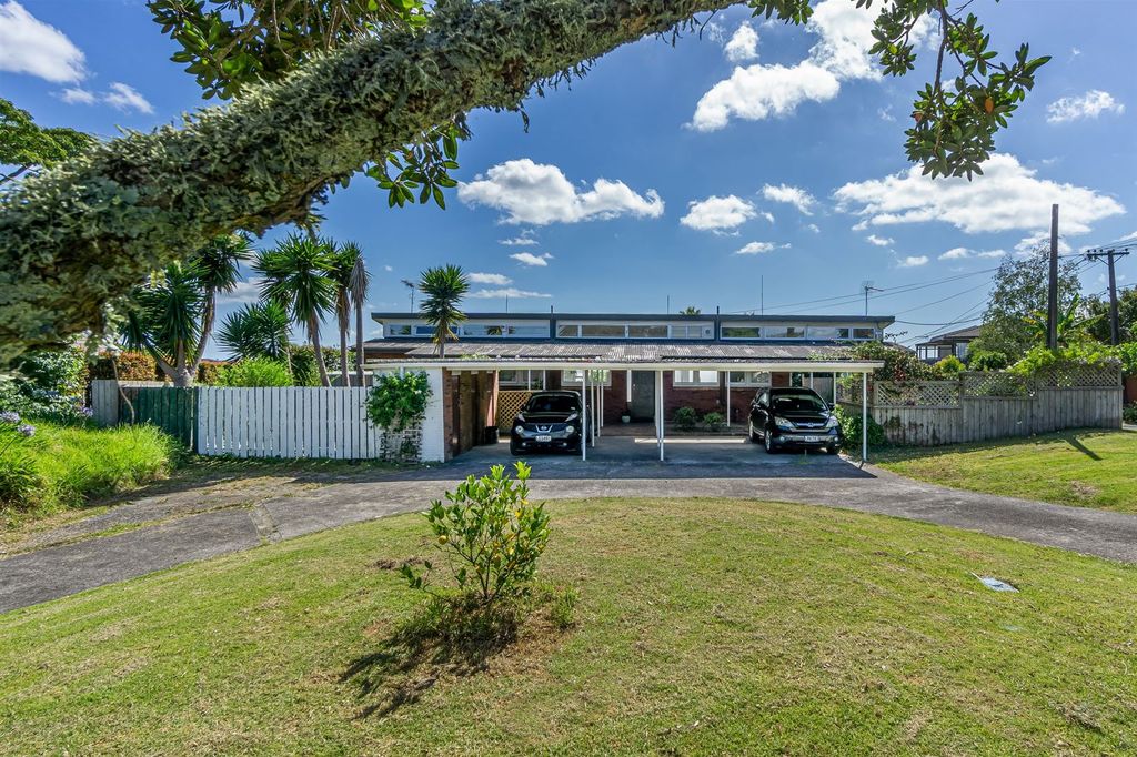Property value - 2/289 Glenfield Road, Glenfield - realestate.co.nz