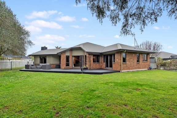 Property value - 10 Ravenscourt Place, Huntington - realestate.co.nz