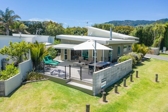 Property value - 61 Tangiteroria Lane, Pauanui - realestate.co.nz