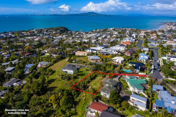 Property value - 7 Taumata Road, Castor Bay - realestate.co.nz